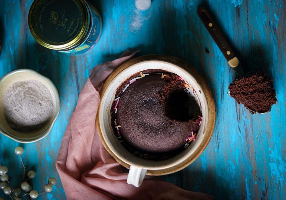 Chocolate Ragi Mug Cake with Magicleaf
